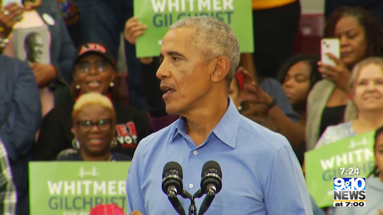 “I’m here to ask you to vote,” Former President Obama Rallies in ...
