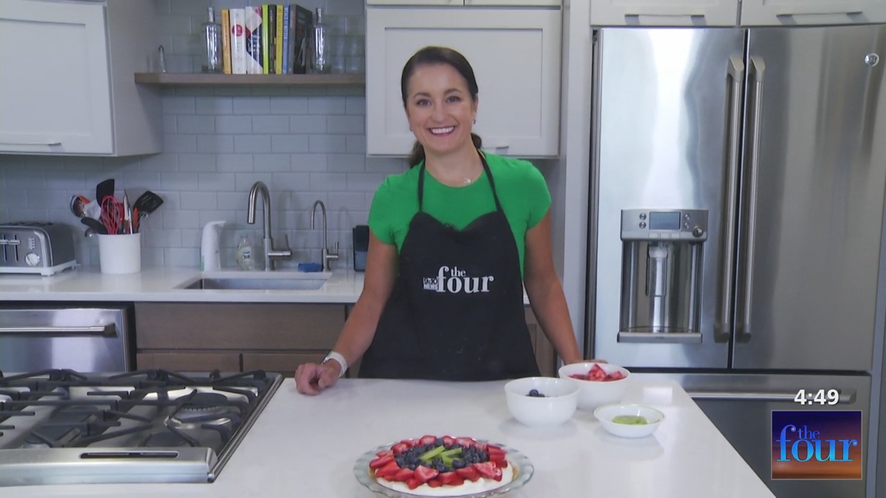 Michelle Bakes: Fresh Fruit Cheesecake Pie – 9&10 News