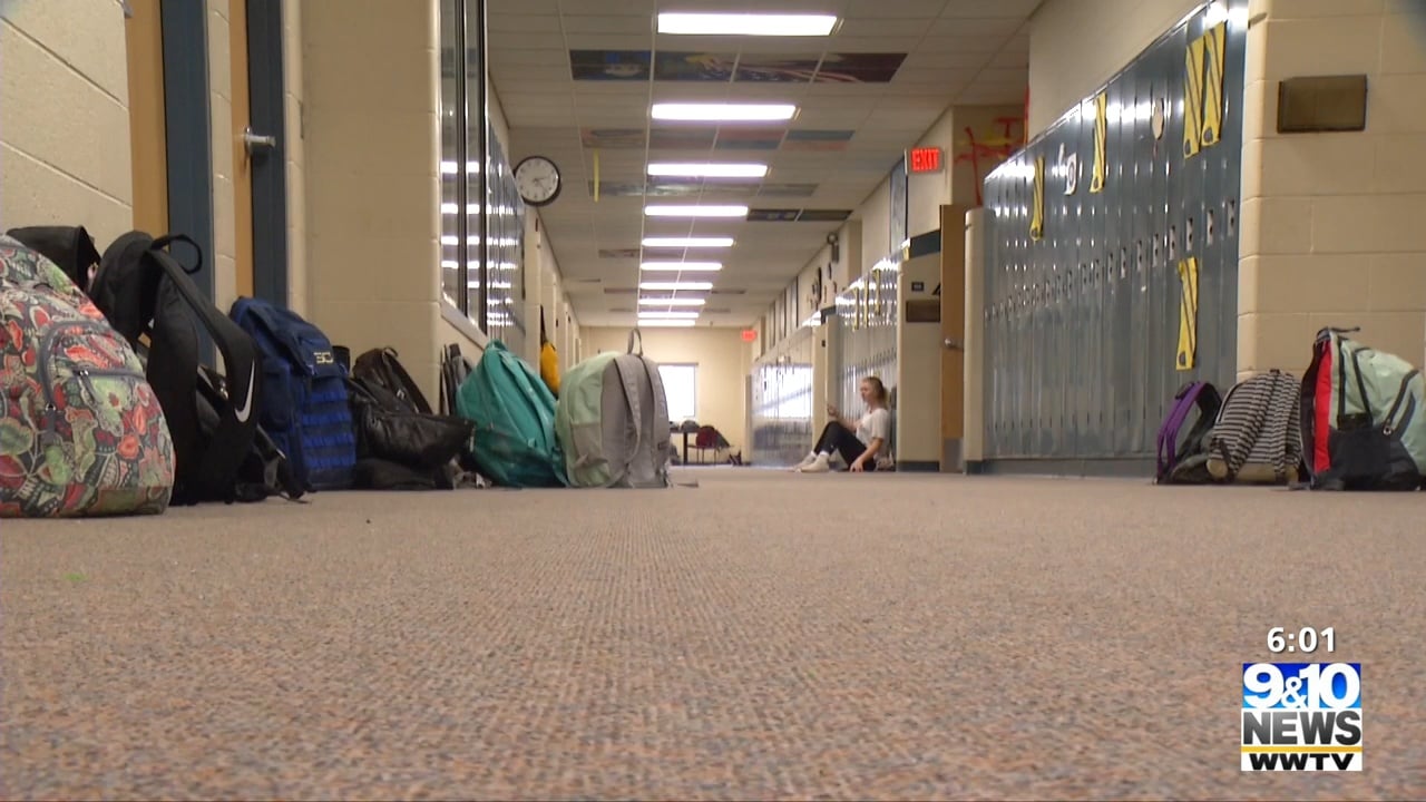 New Report Gives Michigan Schools a Failing Grade – 9&10 News