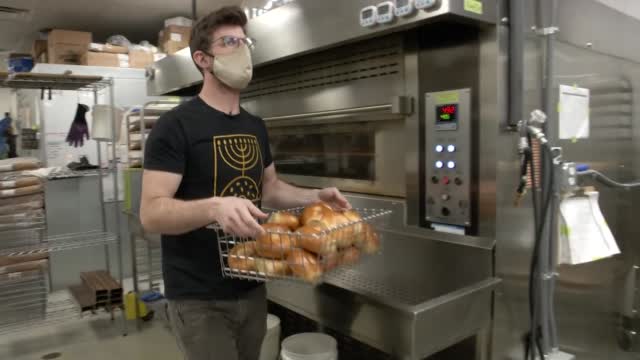 Celebrating National Bagel Day at Bubbie’s Bagels in Traverse City – 9 ...