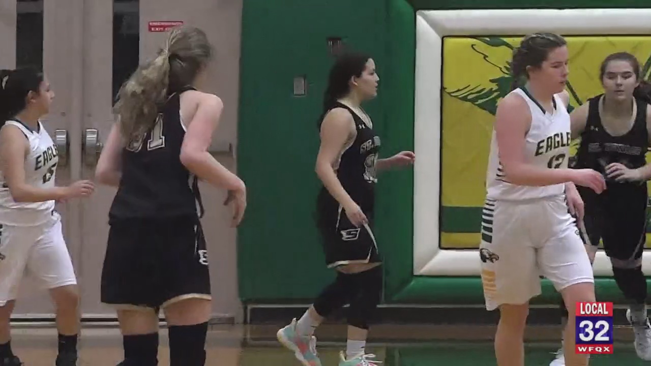 St. Ignace Boys, Girls Take Down Engadine in Basketball – 9&10 News