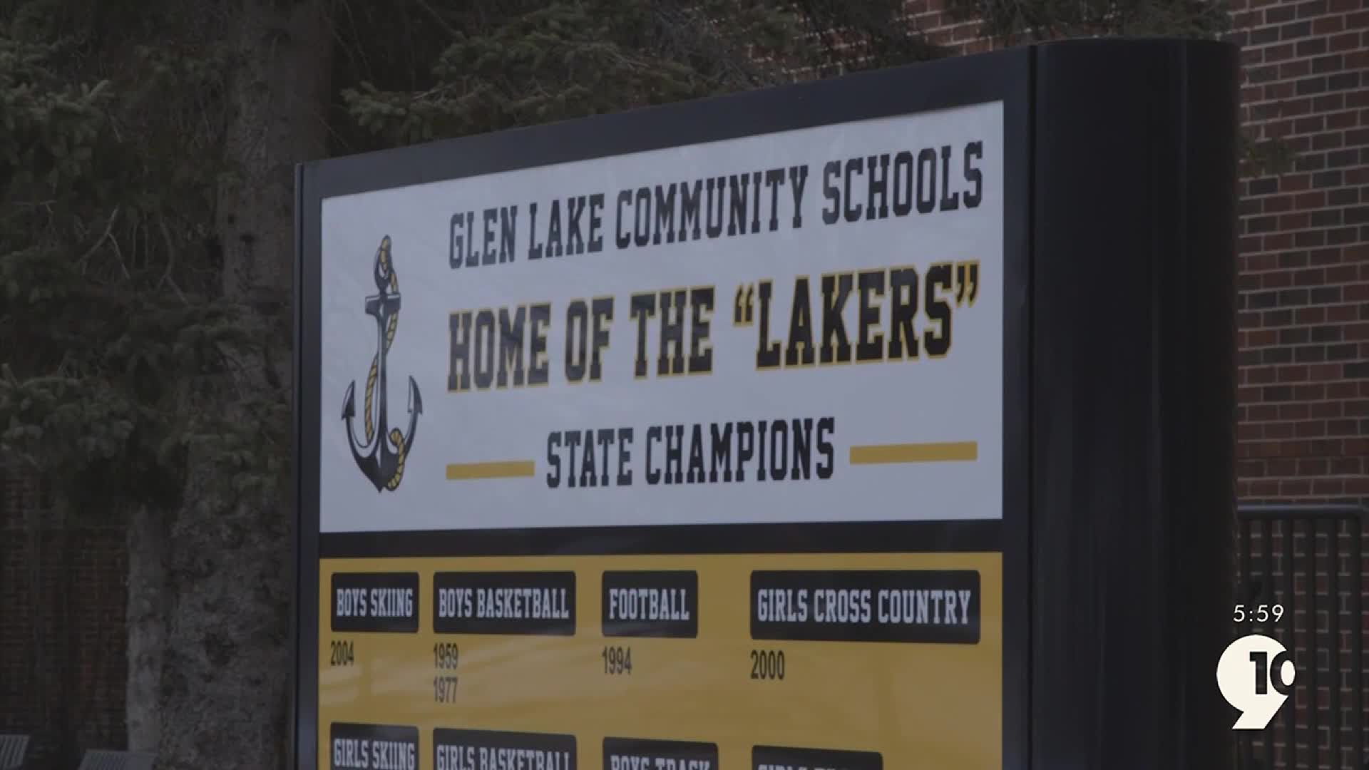 Former Glen Lake teacher takes plea deal on charges of taking ...