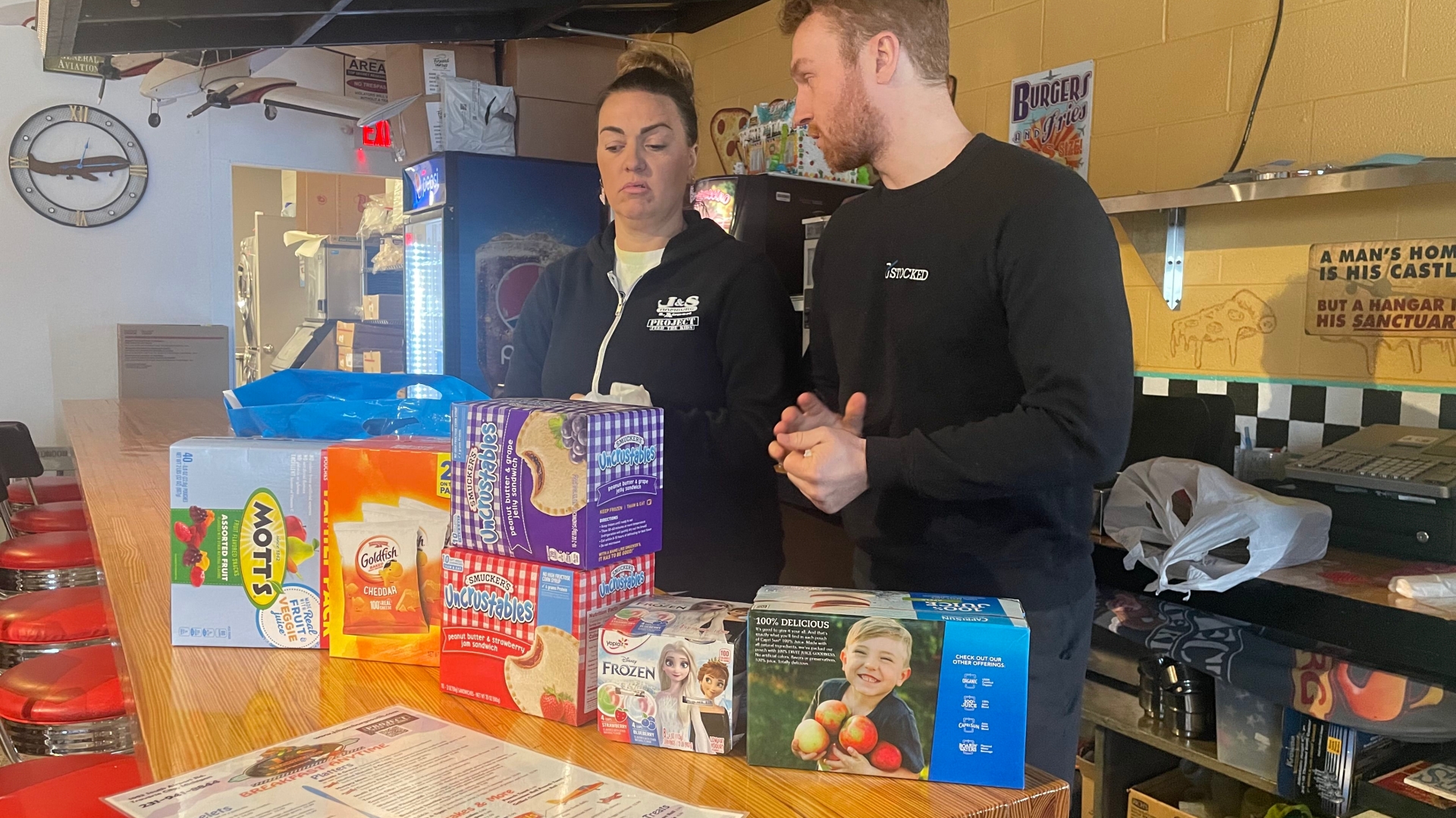 Project Feed the Kids Works with Stocked to Collect Donations – 9&10 News