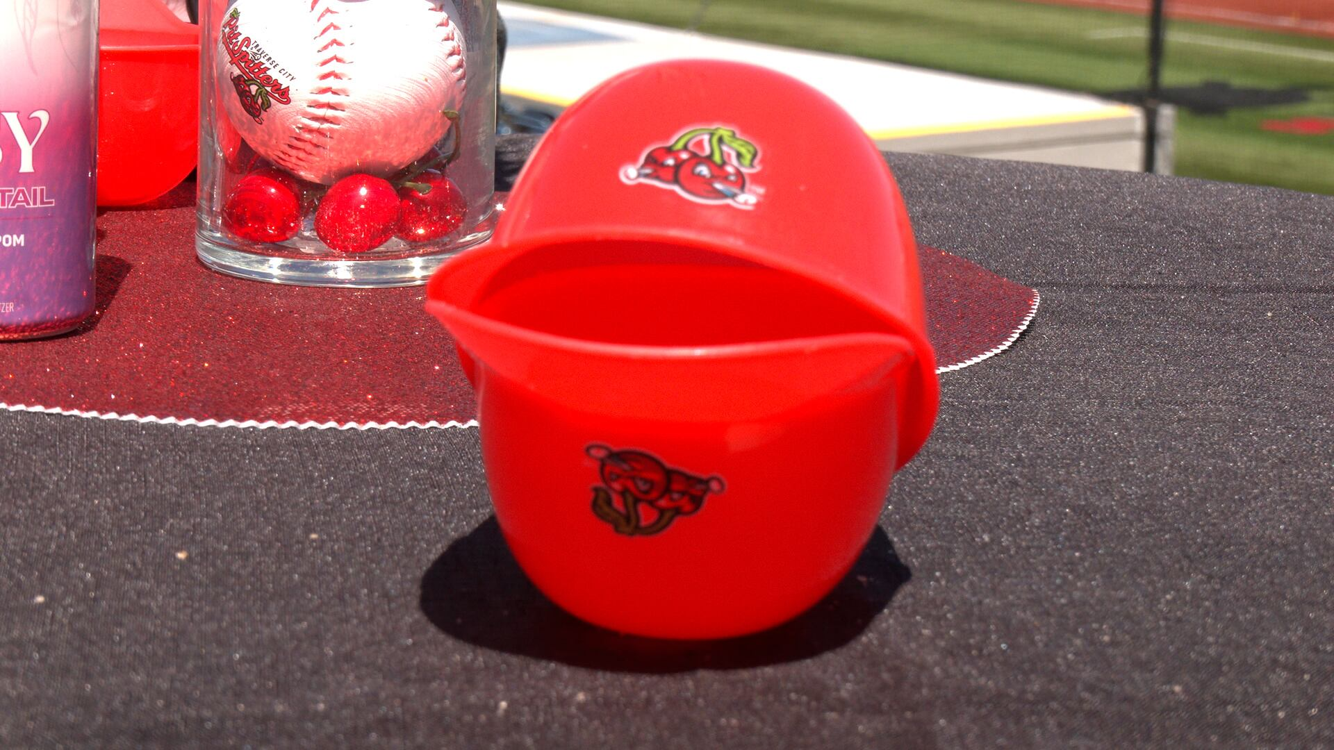 Jayden and Jake try the new Pit Spitters menu items at food media day ...