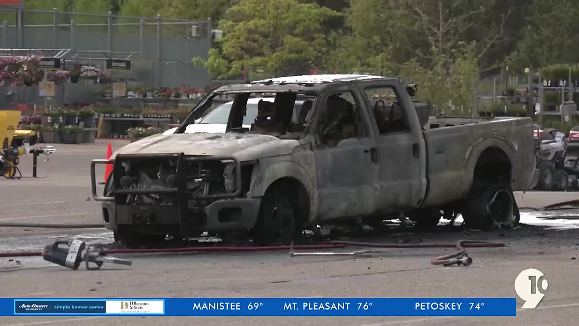 Truck explodes in Cadillac Home Depot parking lot – 9and10News.com