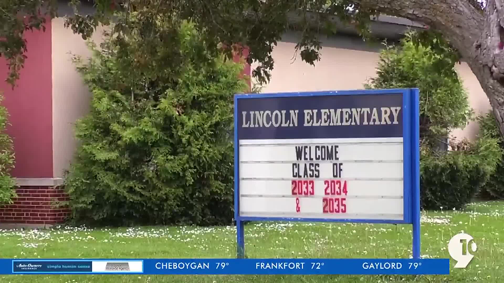 Sault Ste. Marie students move to new K-5 building as Lincoln ...