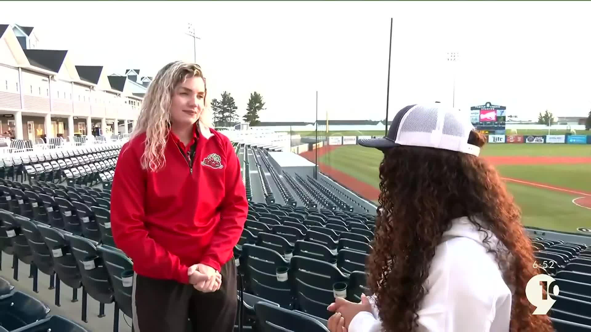 MTM On The Road: Batter Up With The Pit Spitters – 9&10 News