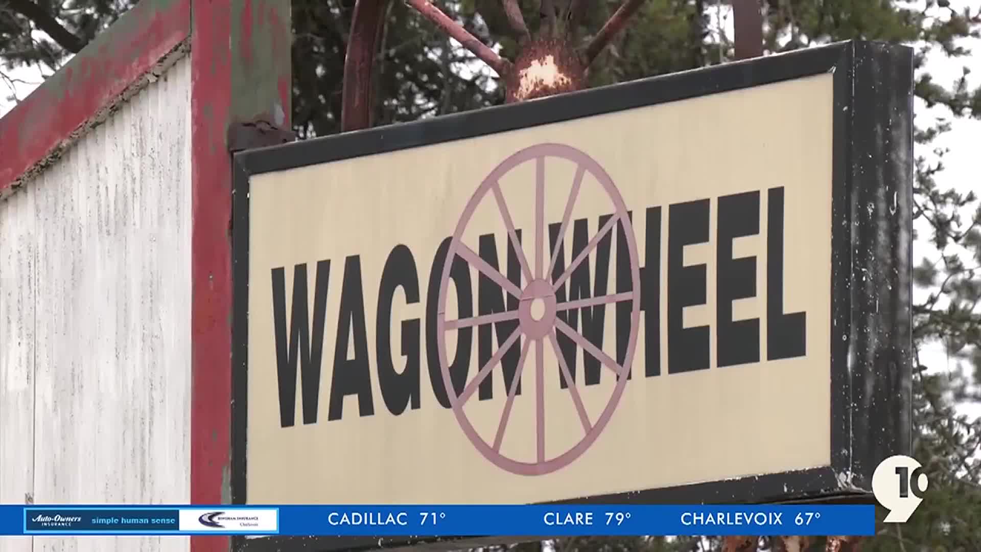 Wagon Wheel Motel fire displaces 26 residents, owner hospitalized with ...