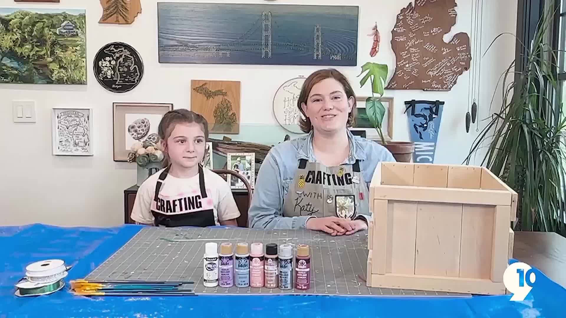 Crafting with Katy: Craft Crate – 910News.com