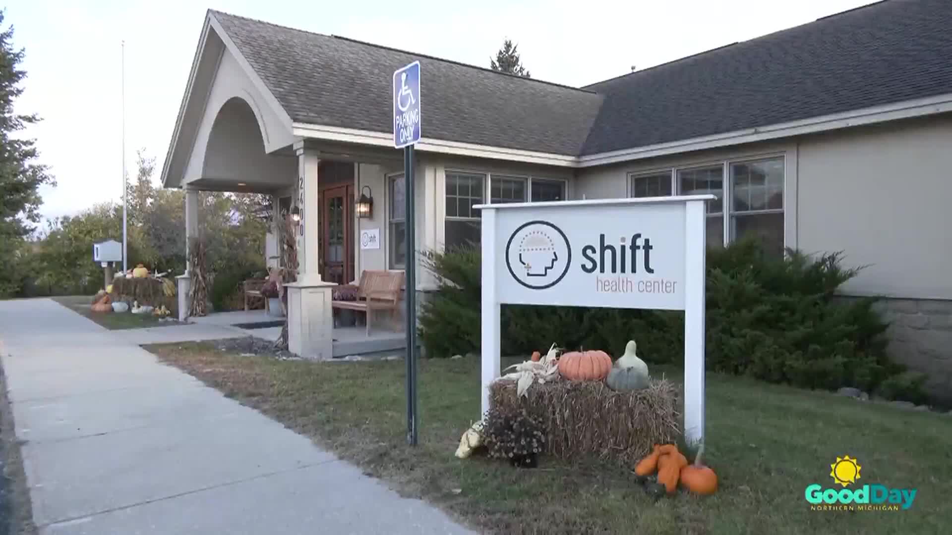 Shift Health Center: Addressing back pain – 9and10News.com