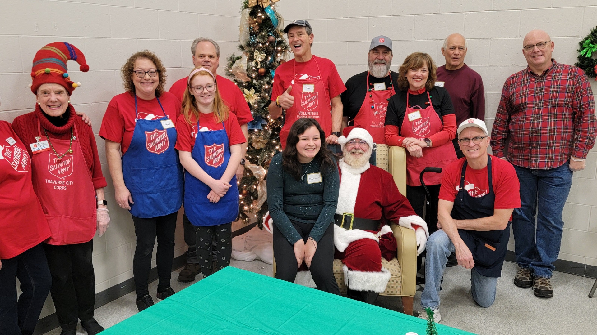 Traverse City Salvation Army hosts community meal for the holiday – 9 ...